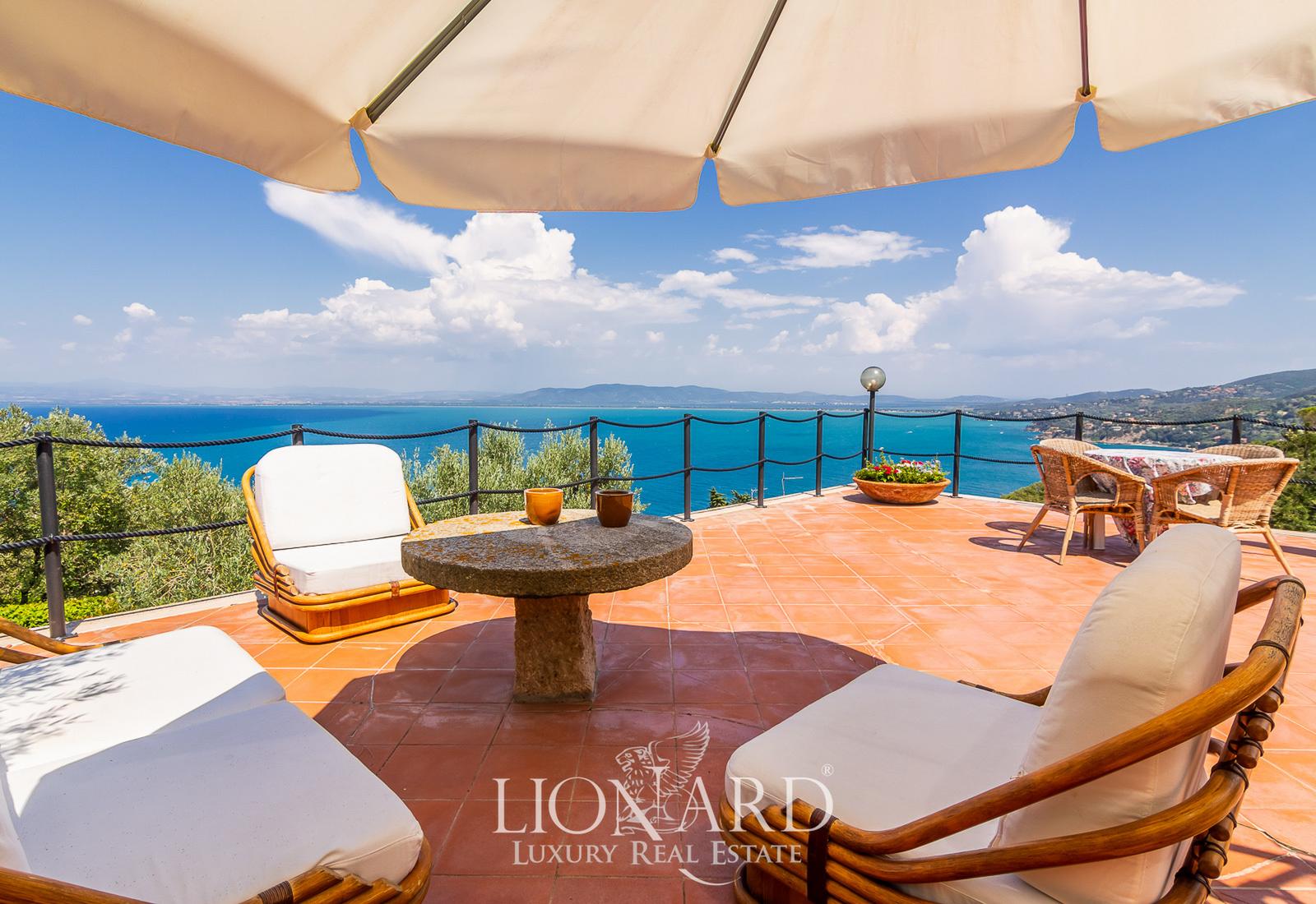 Sugestiva Villa Frente Al Mar En Venta En Monte Argentario | Lionard