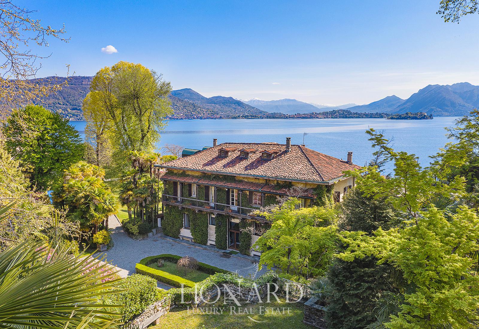 Prestigious Estate In Front Of Lake Maggiore | Lionard