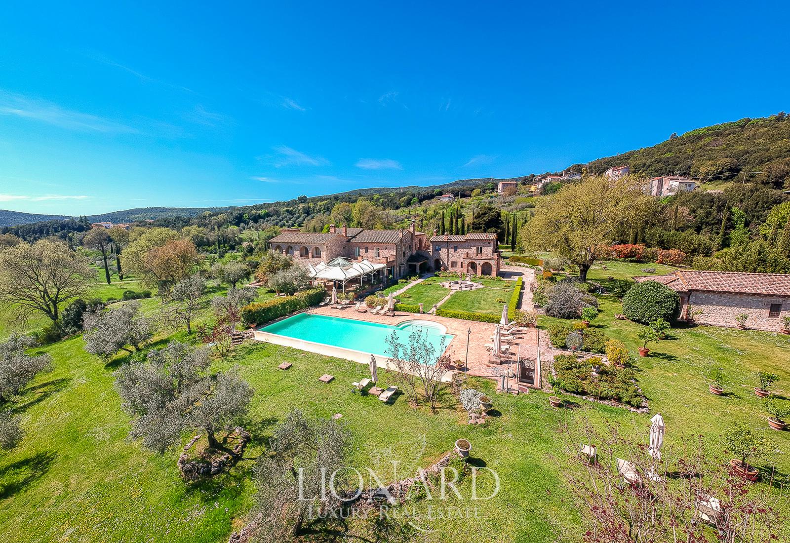 Exclusive Charming Resort Among Umbrian Hills | Lionard