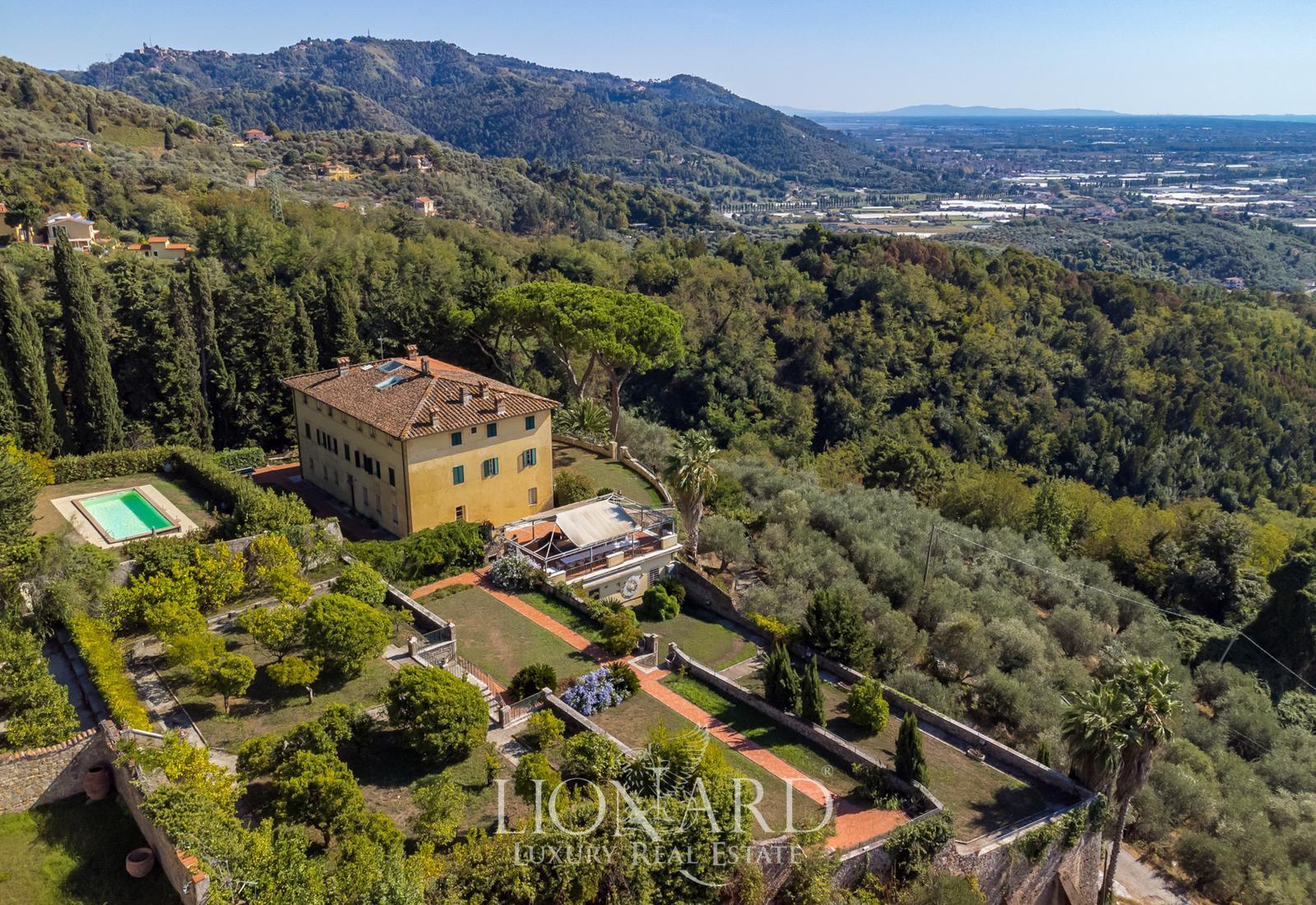 Wonderful Historical Luxury Villa For Sale In Versilia | Lionard