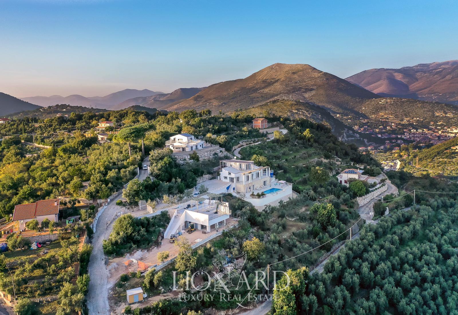 Three Charming Independent Villas For Sale In Itri | Lionard