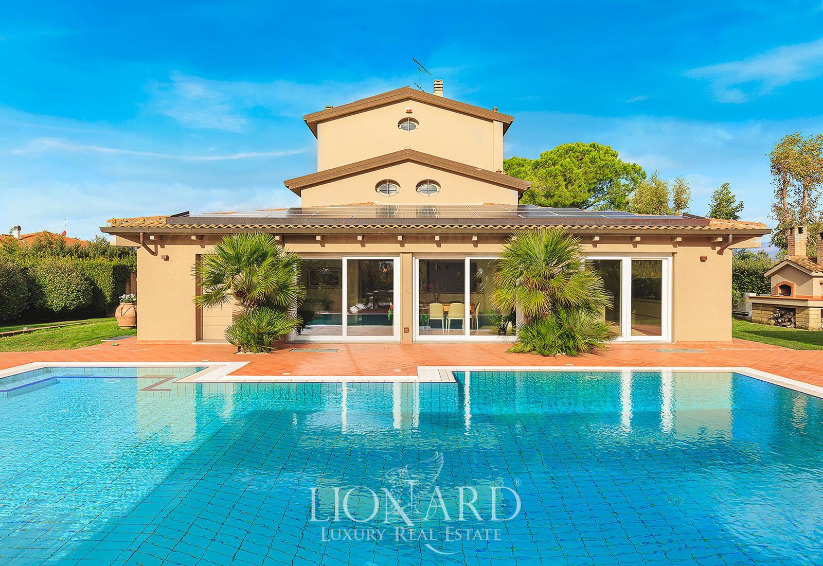 Domotic And Sustainable Luxury Villa On The Etruscan Coast | Lionard
