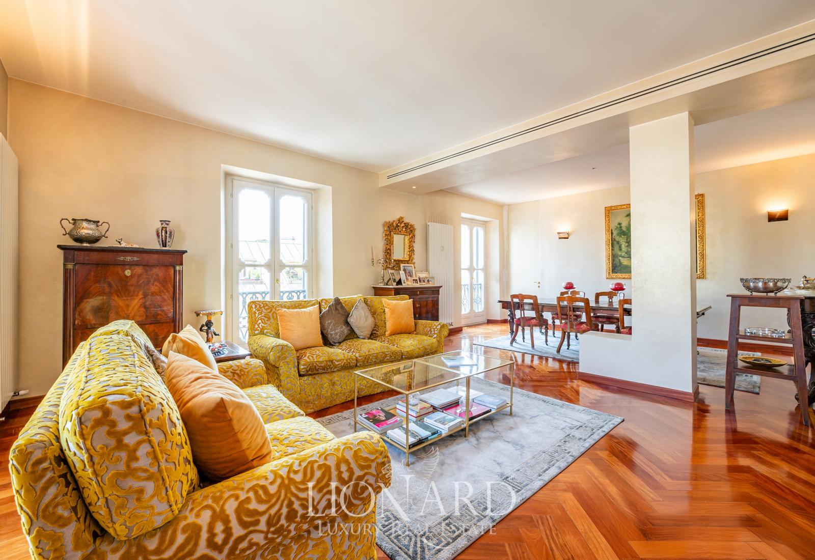 Prestigious High-end Apartment In Milan Brera | Lionard